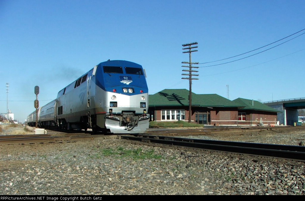 Amtrak 92 crossing the diamond